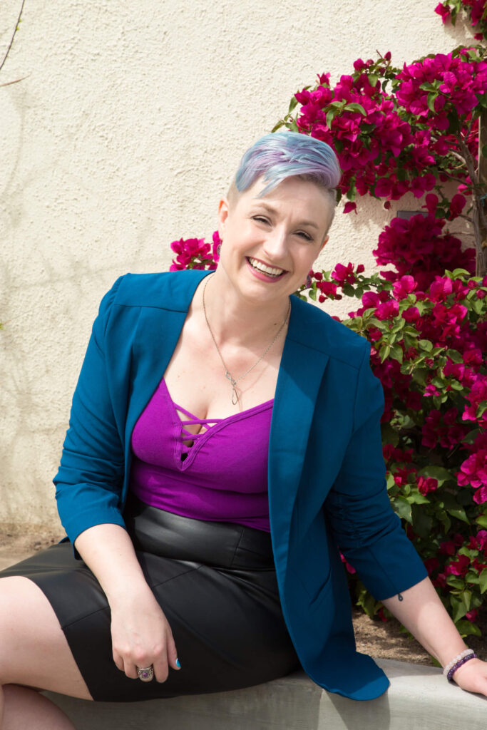 Remote Hustler Spotlight: Dr. Liz Powell | Remote Hustle